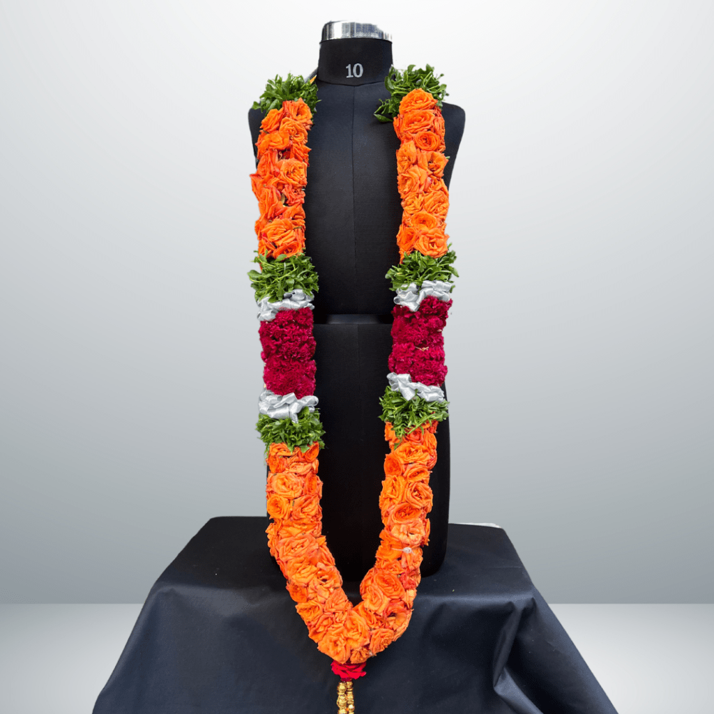 Buy beautiful Wedding garland or Varmala for marriage online